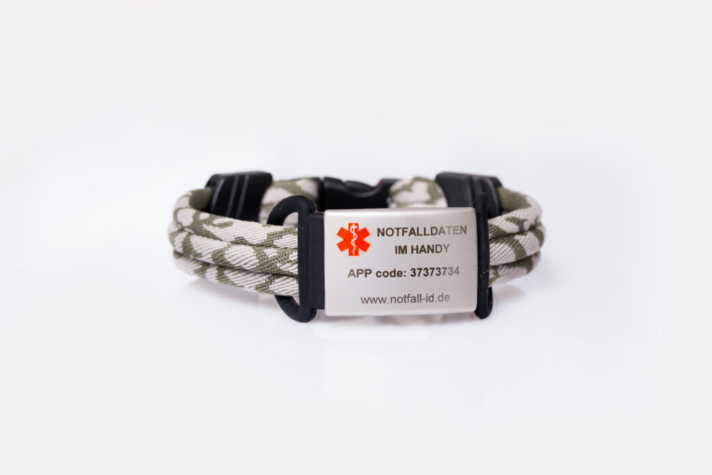 Medical ID bracelet / Emergency wristlet for adults, children and seniors